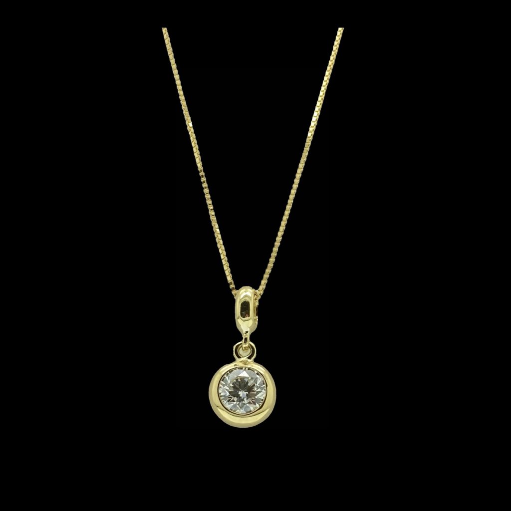 COLLIER-PENDENTIF SOLITAIRE OR JAUNE 18K ET DIAMANT 0.65CT. - OR24